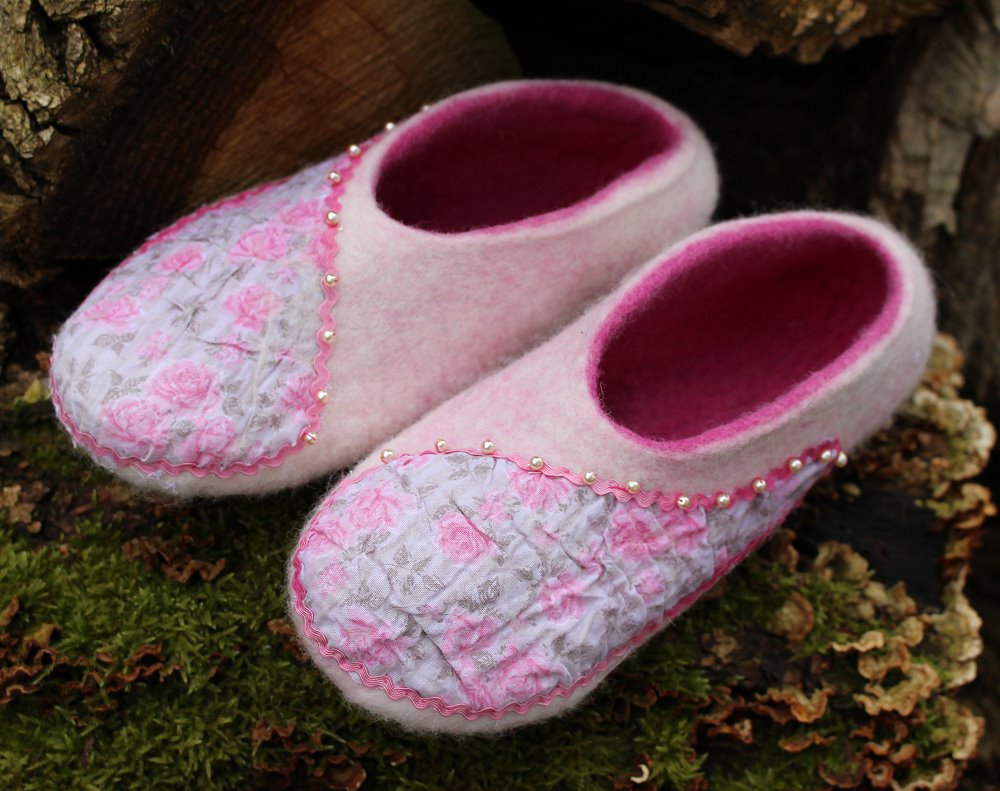 Anleitung zum Filzen von Hausschuhen - Filzpuschen aus Filzwolle ...