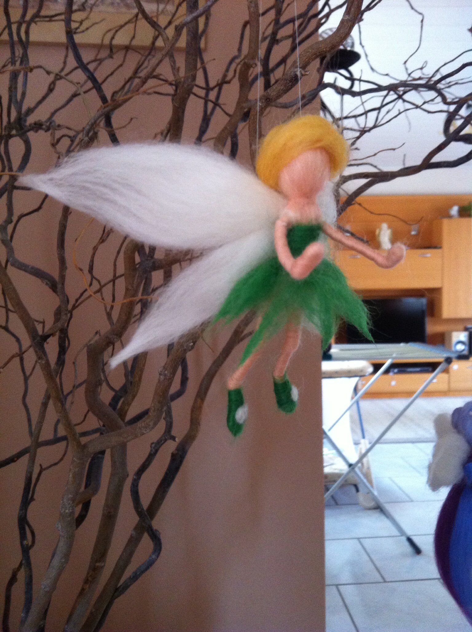 Tinkerbell gefilzt - gefilzte Feen und Elfen auf trolle-und-wolle.de