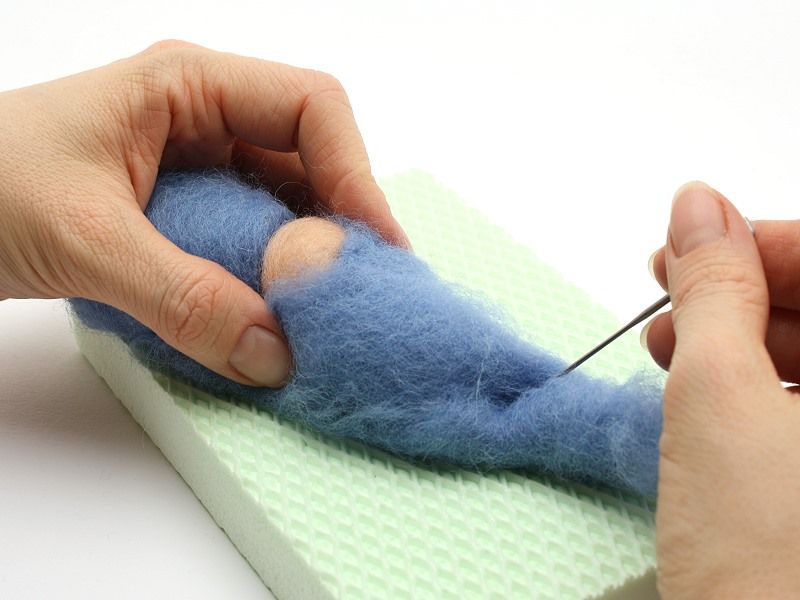 Anleitung zum Filzen eines Eiszwerges